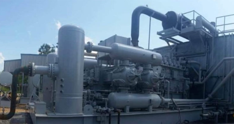 A Before and After of Alignment on a Caterpillar Engine mated to an ...